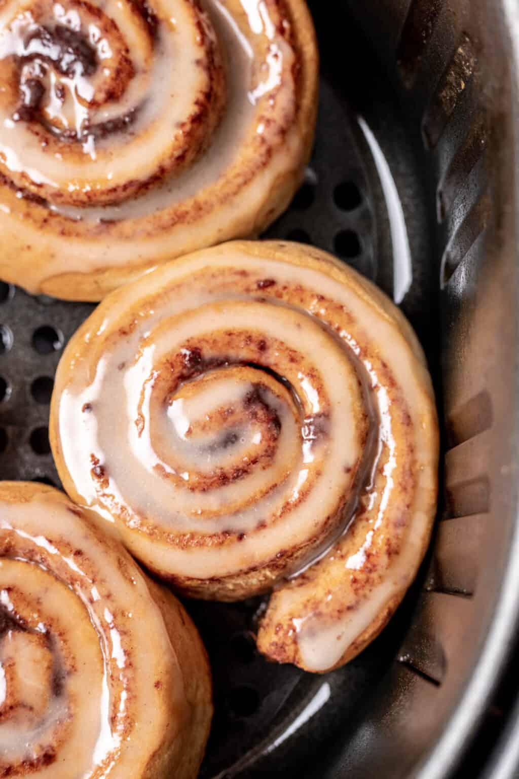 Air Fryer Cinnamon Rolls (from a can!) - Home-Cooked Roots